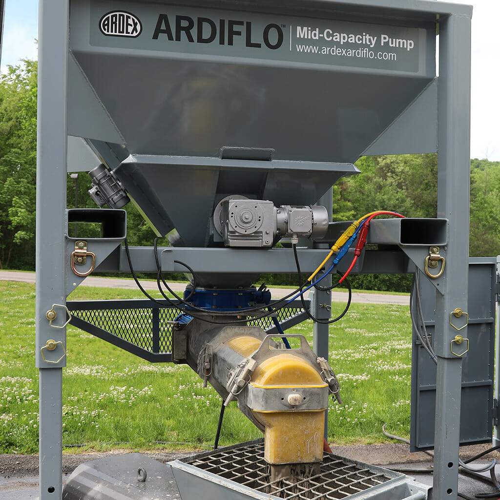 The Mid-Capacity Pump is designed for large installations