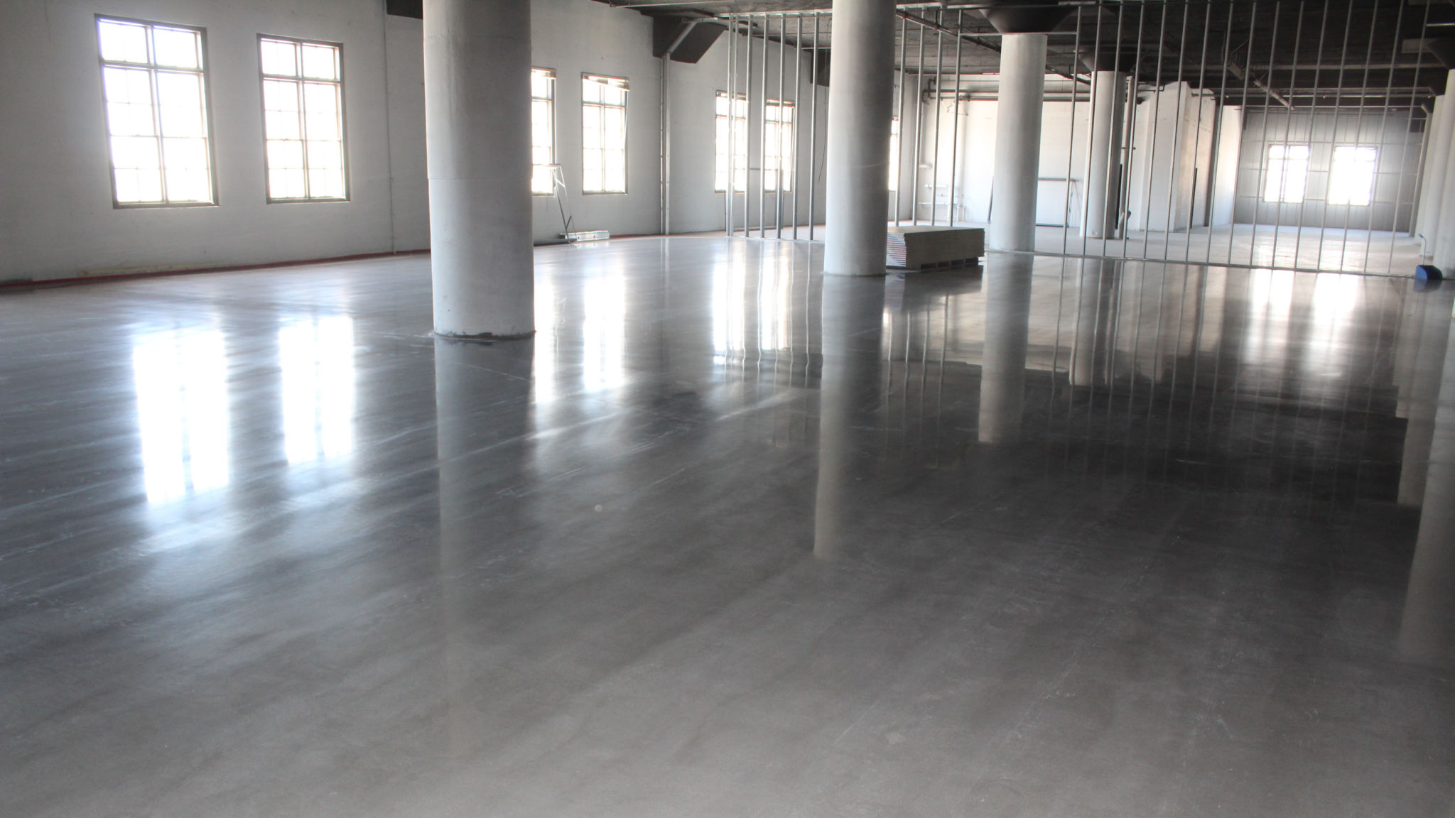 ARDEX PC-T, a polished ARDEX self-leveling concrete topping